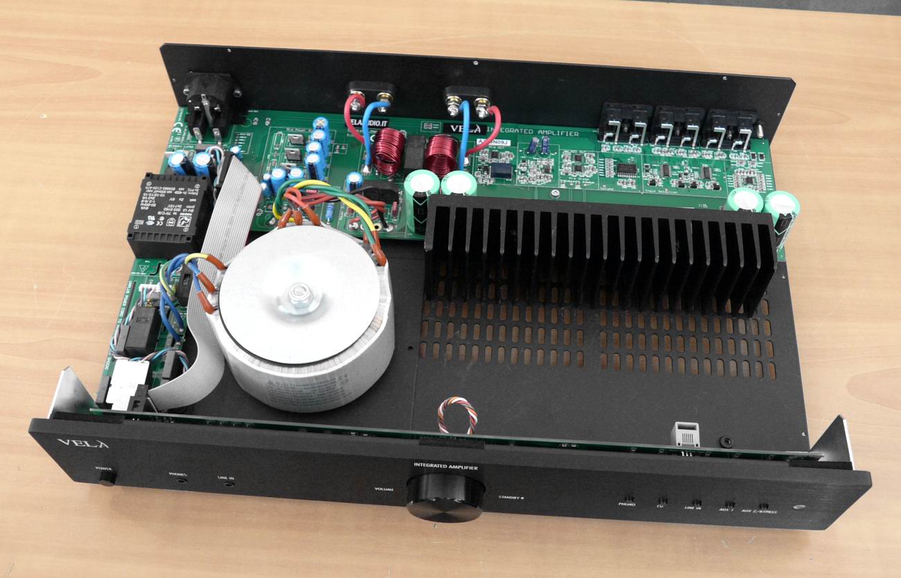 VÉLA ampli italienne (intégré)